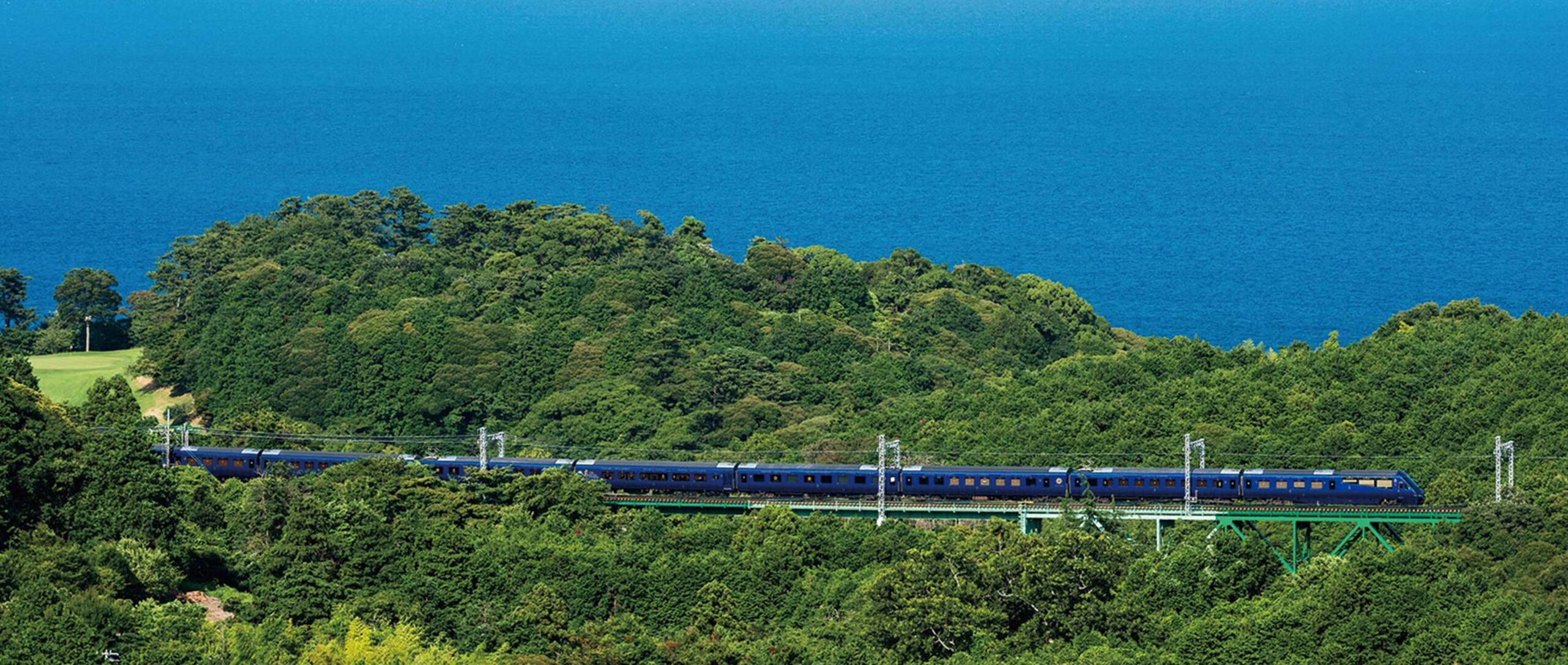 THE ROYAL EXPRESS – 音旅演出家Ⓡ・ヴァイオリニスト 大迫淳英